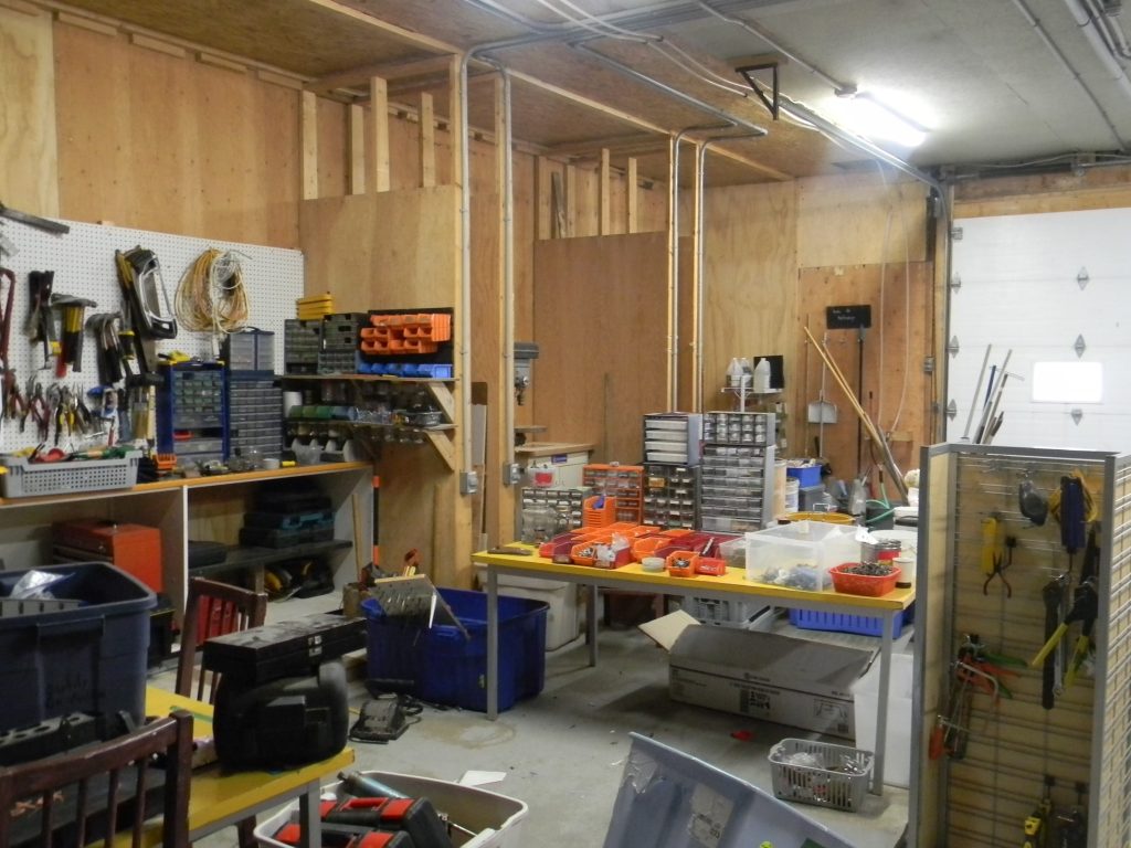 Un espace atelier bientôt ouvert au public à la Matériauthèque - CFIM